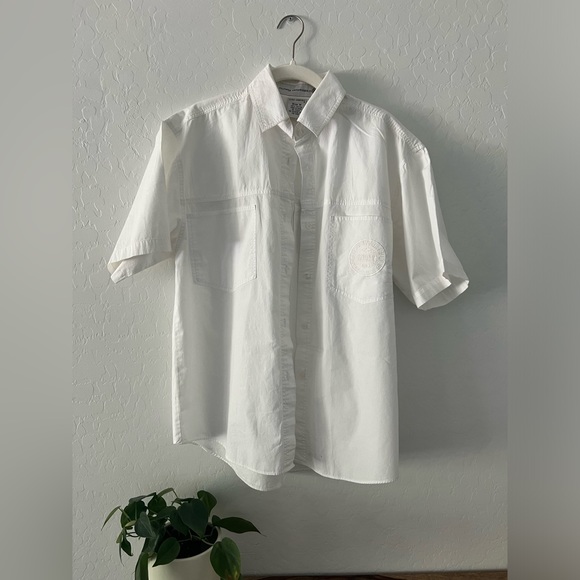 Gloria Vanderbilt | Tops | Short Sleeve White Button Down Shirt With ...